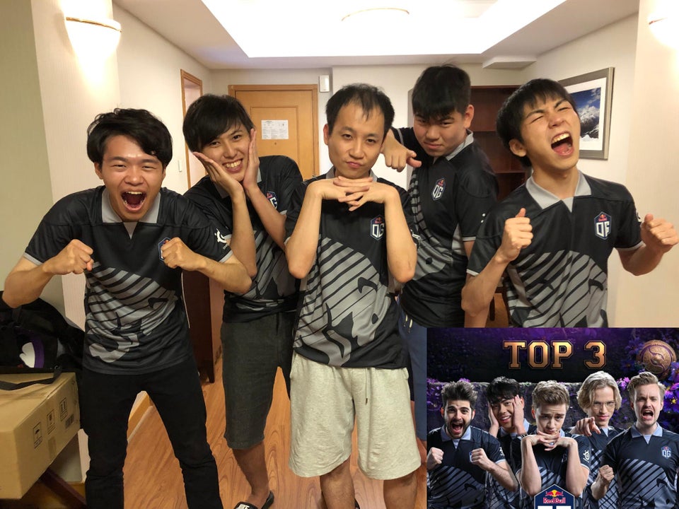 OG TI9夺冠后 5名日本粉丝COS他们夺冠时的胜利姿势_3DM网游