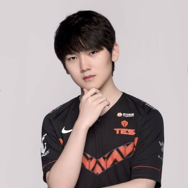 《LOL》Jackeylove微博：经过考虑最终加入TES 希望能一起拿到好的成绩_3DM网游