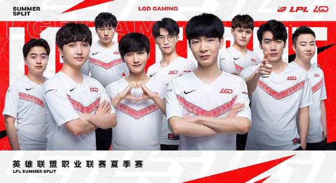 《LOL》2020LPL夏季赛战队海报：ALL WE FIGHT FOR！_3DM网游
